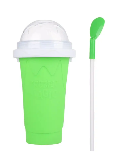 Kelímek na výrobu ledové tříště Squeezy Freezy od 239 Kč - Zbozi.cz