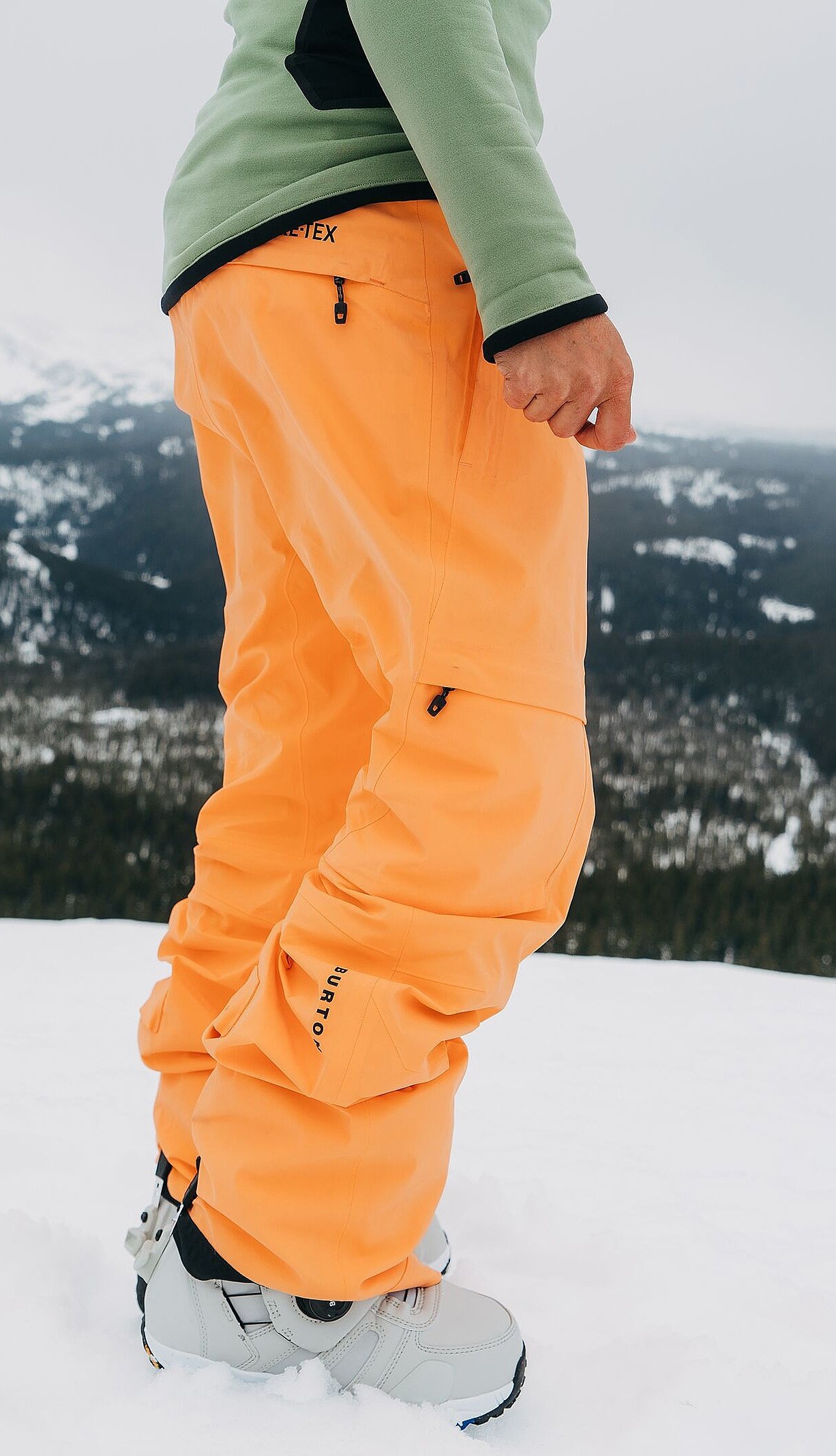 Burton Summit AK Summit Gore-Tex 2L Salmon Buff - Zbozi.cz