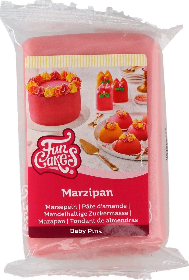 FunCakes Marcipán Baby Pink 250 g od 110 Kč - Zbozi.cz