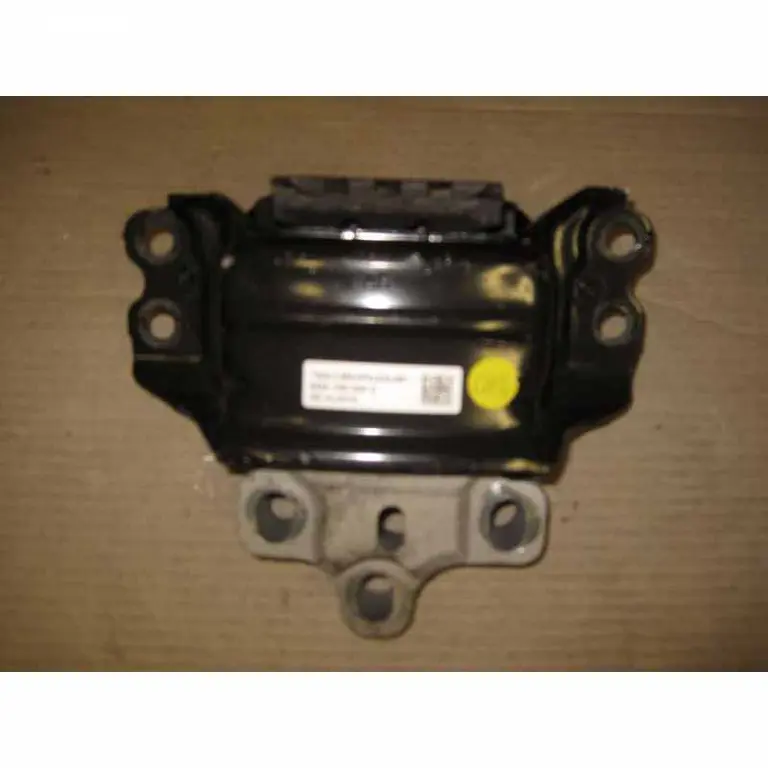 Rozbaleno silentblok převodovky VW Tiguan 5NA 2016-> 5QA199555C - Sbazar.cz