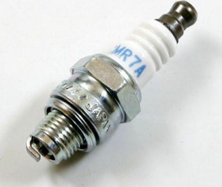 NGK CMR7A od 118 Kč - Zbozi.cz