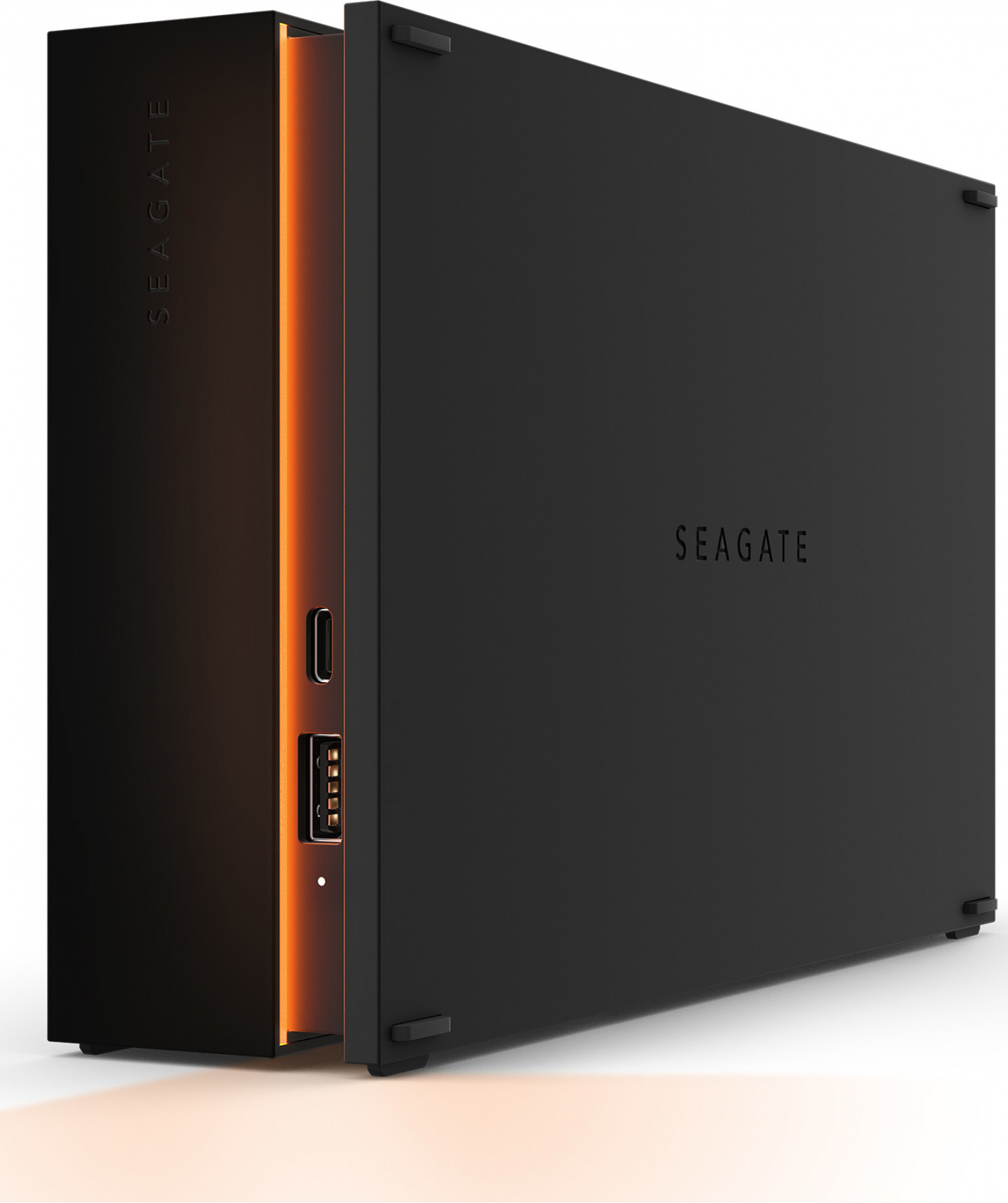 Seagate FireCuda Gaming Hub 8 TB černý (STKK8000400) od 5 616 Kč - Zbozi.cz