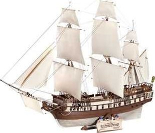 Revell Plastic modelKit loď 05113 - U.S.S. BonHomme Richard 1:132 ...